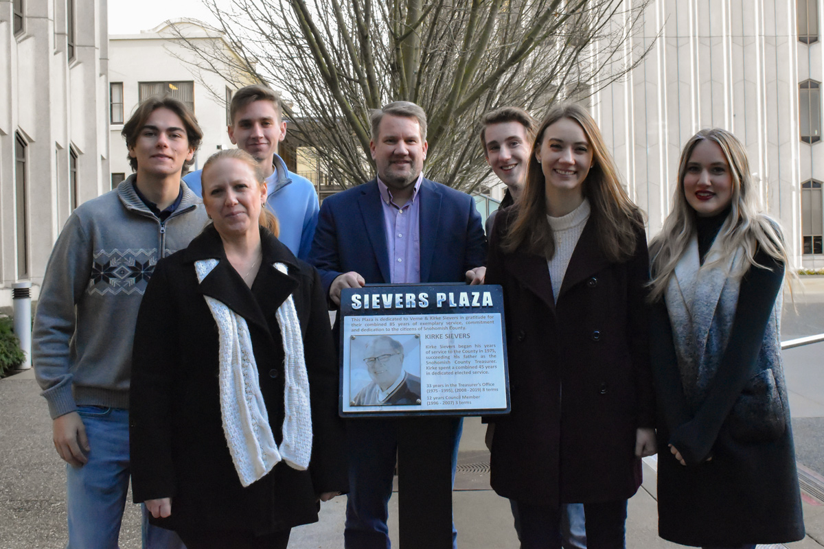 Low and Nehring sworn in for second terms on Snohomish County Council ...