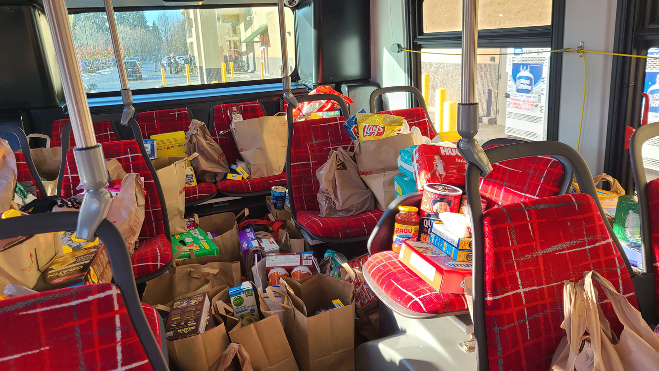 Annual Stuff-A-Bus charity drive returns to Fred Meyer in Everett ...