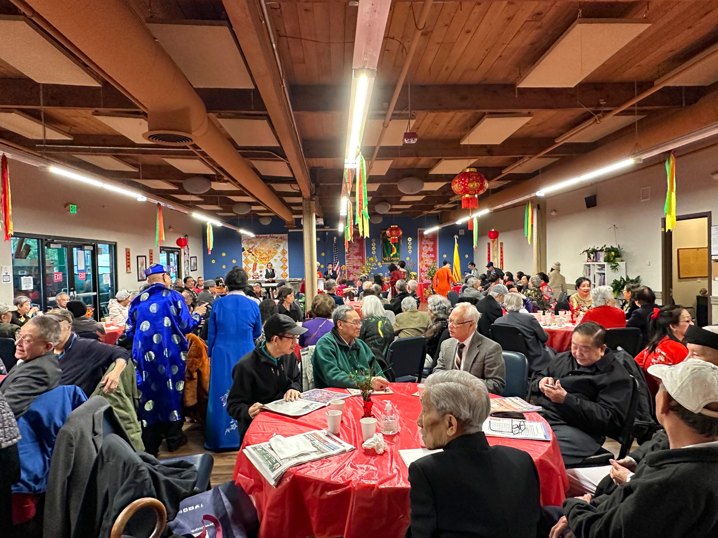 Homage hosts hundreds of seniors celebrating Lunar New Year - Lynnwood ...