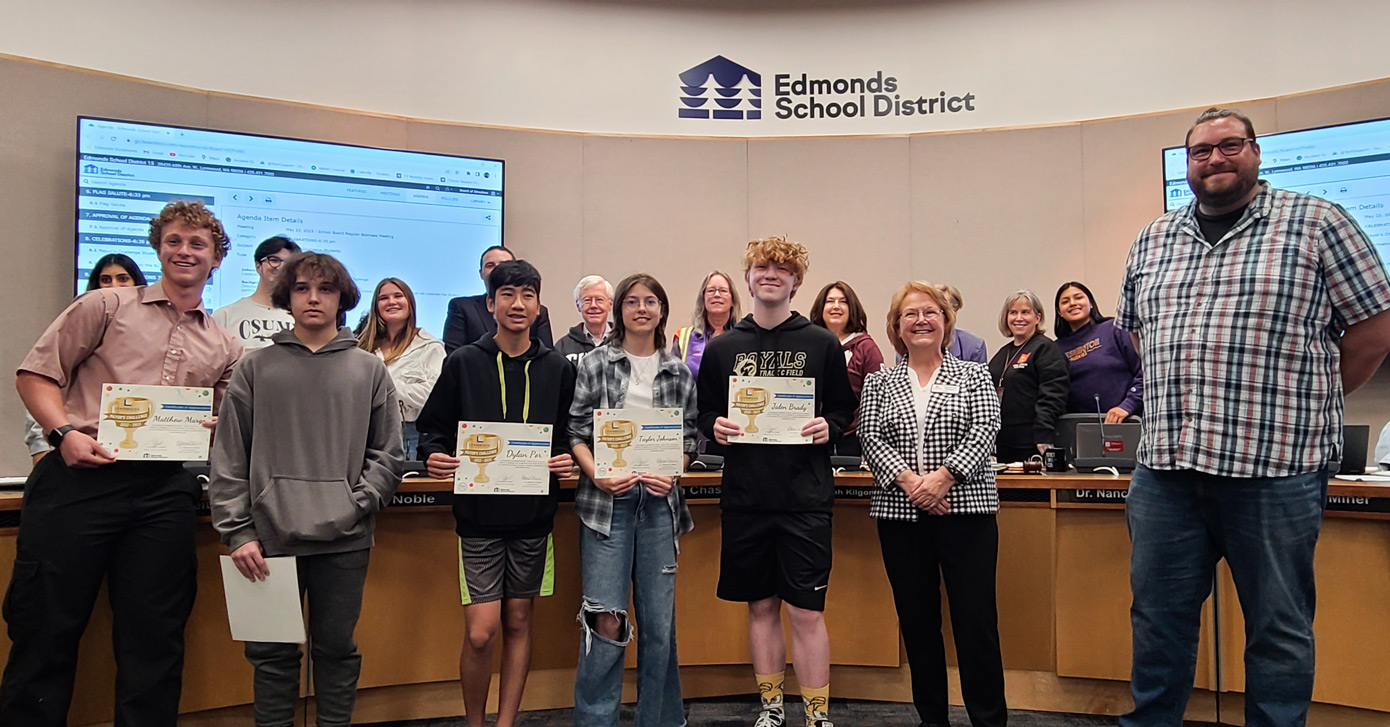 Students recognized for completing projects in the 2023 Mayor's ...
