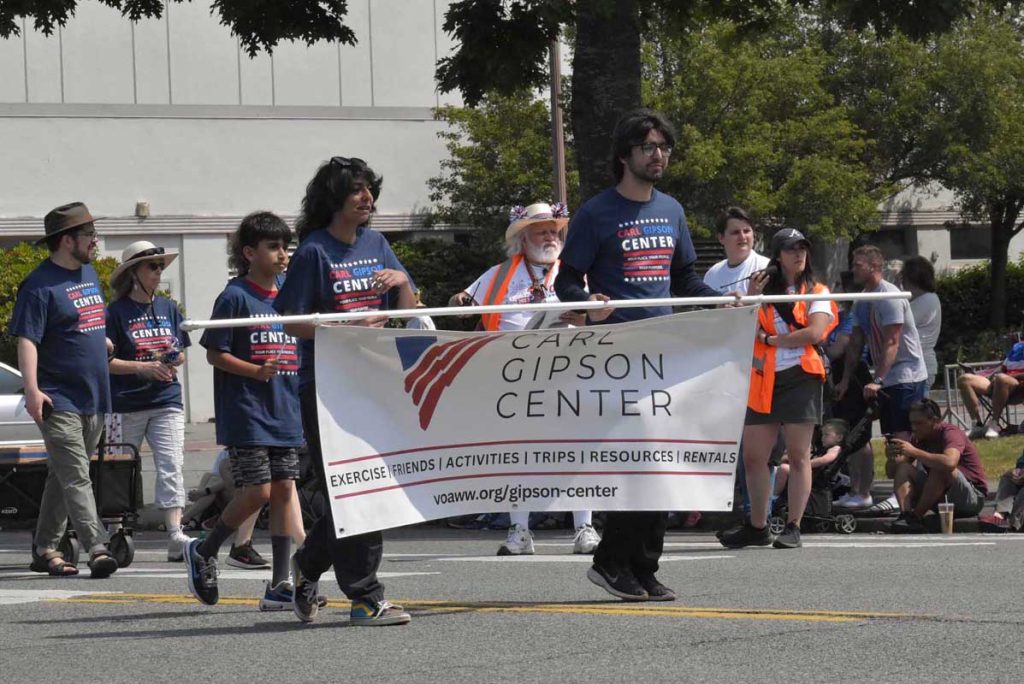 Thousands kicked off Independence Day at the Color of Freedom parade in ...
