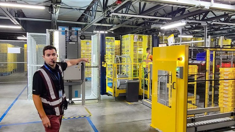 Amazon opens Washington’s largest distribution center in Arlington ...