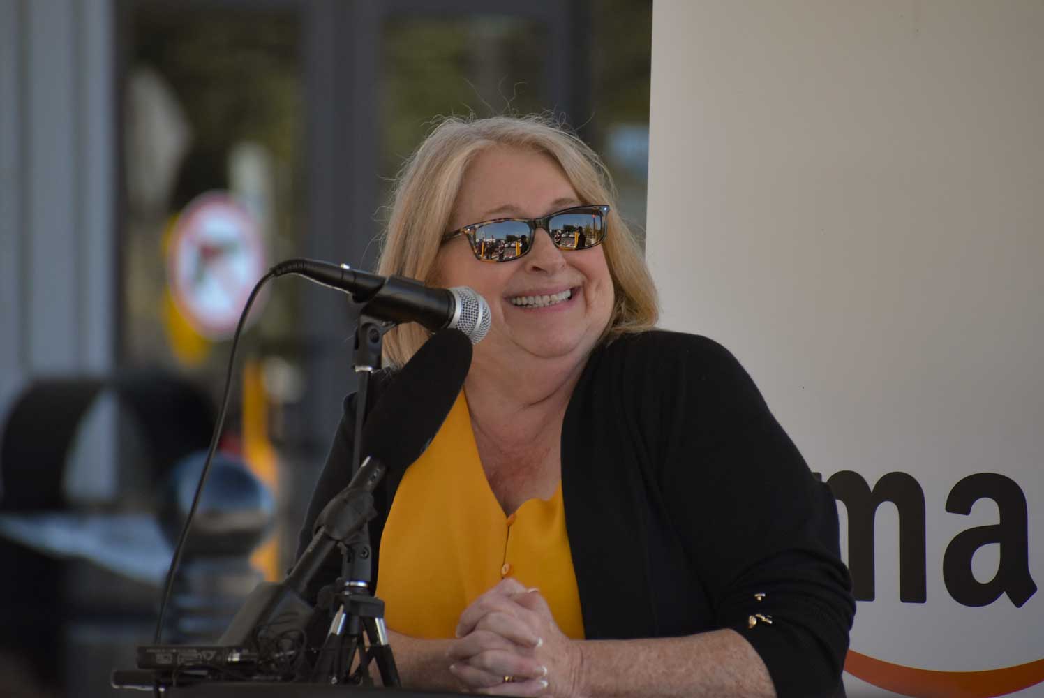 Amazon opens Washington’s largest distribution center in Arlington ...