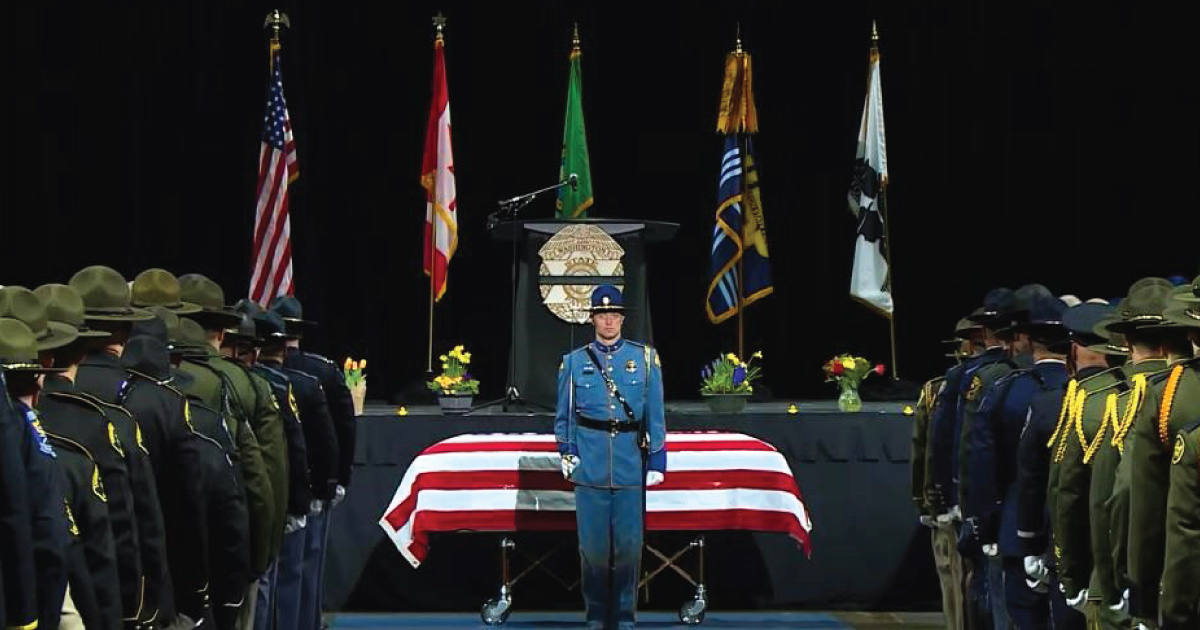 Memorial held for fallen State Trooper at Everett’s Angel of the Wind ...