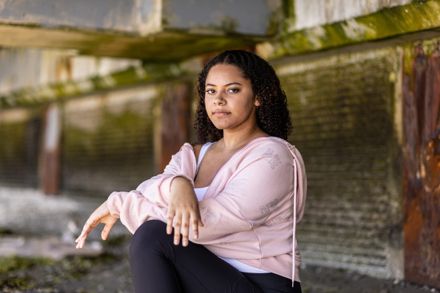 Waiting for justice: Teen trafficked by a man she met on Tinder ...