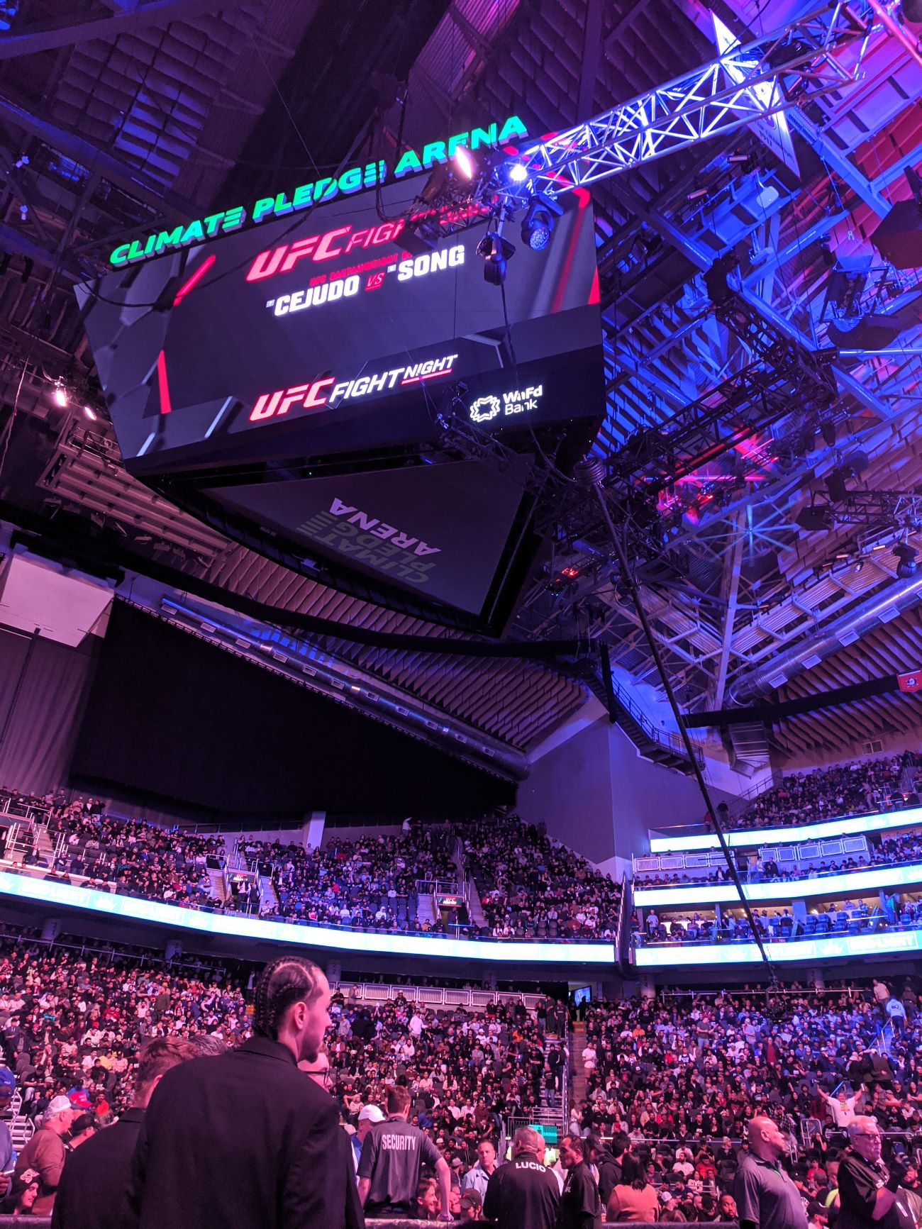 UFC Seattle shatters records, chins, and eardrums to 18,000 roaring ...