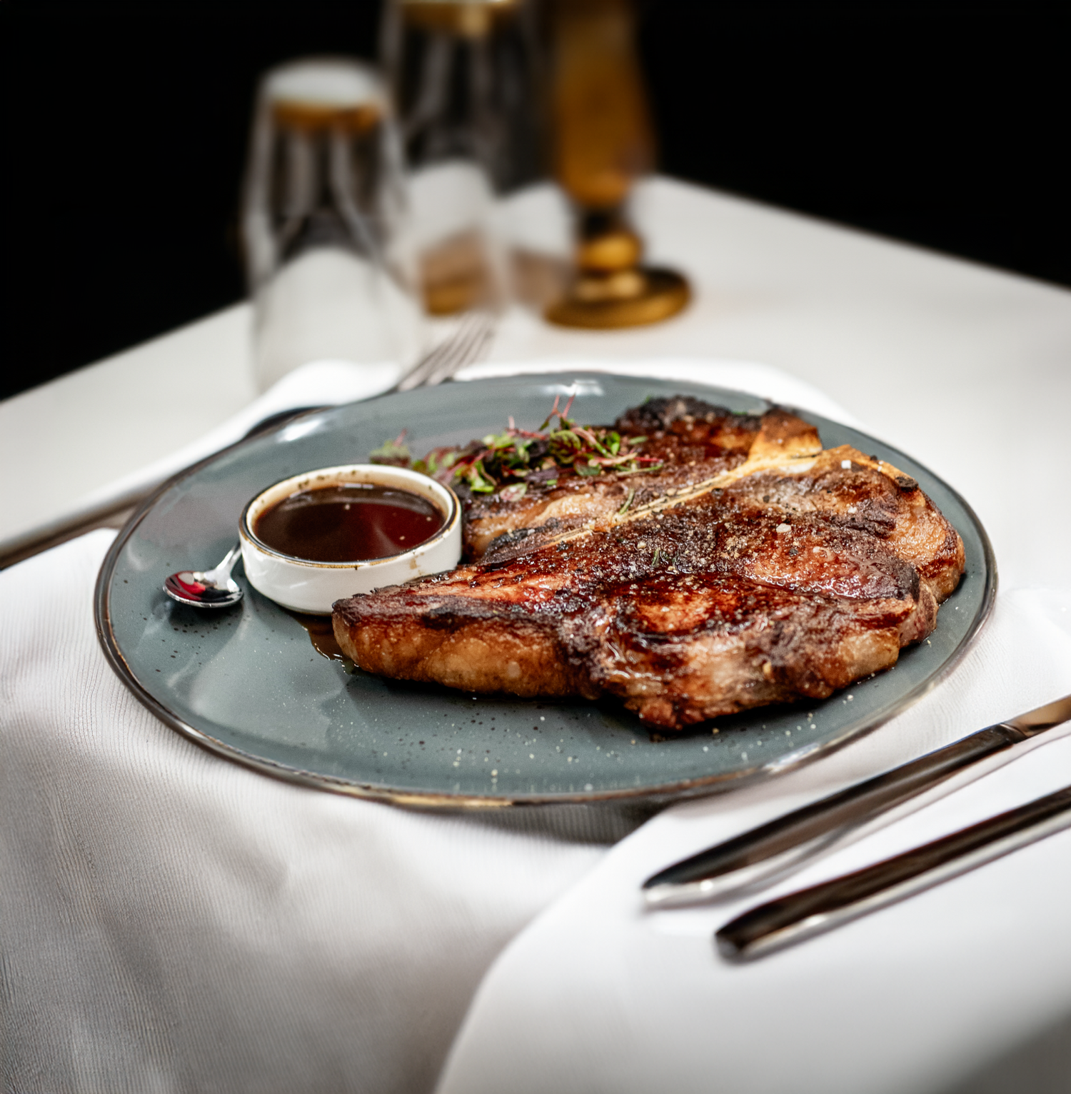 Hook and Cleaver modernizes 'surf n’ turf' at Mukilteo Waterfront ...