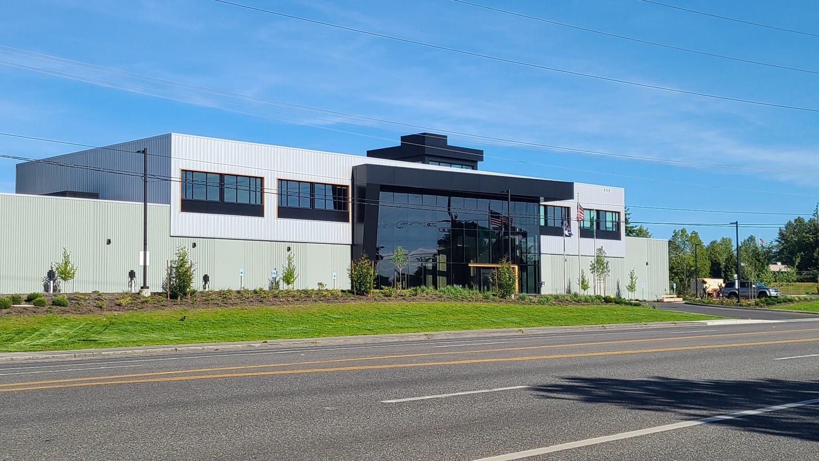 IAM District 751 opens new Machinists Institute & Union Hall in Everett ...