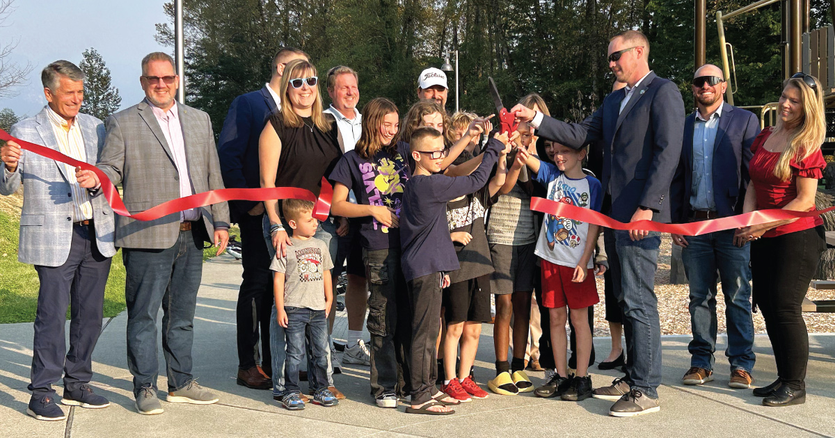 Sultan celebrates opening of the new Mountain View Park - Lynnwood Times