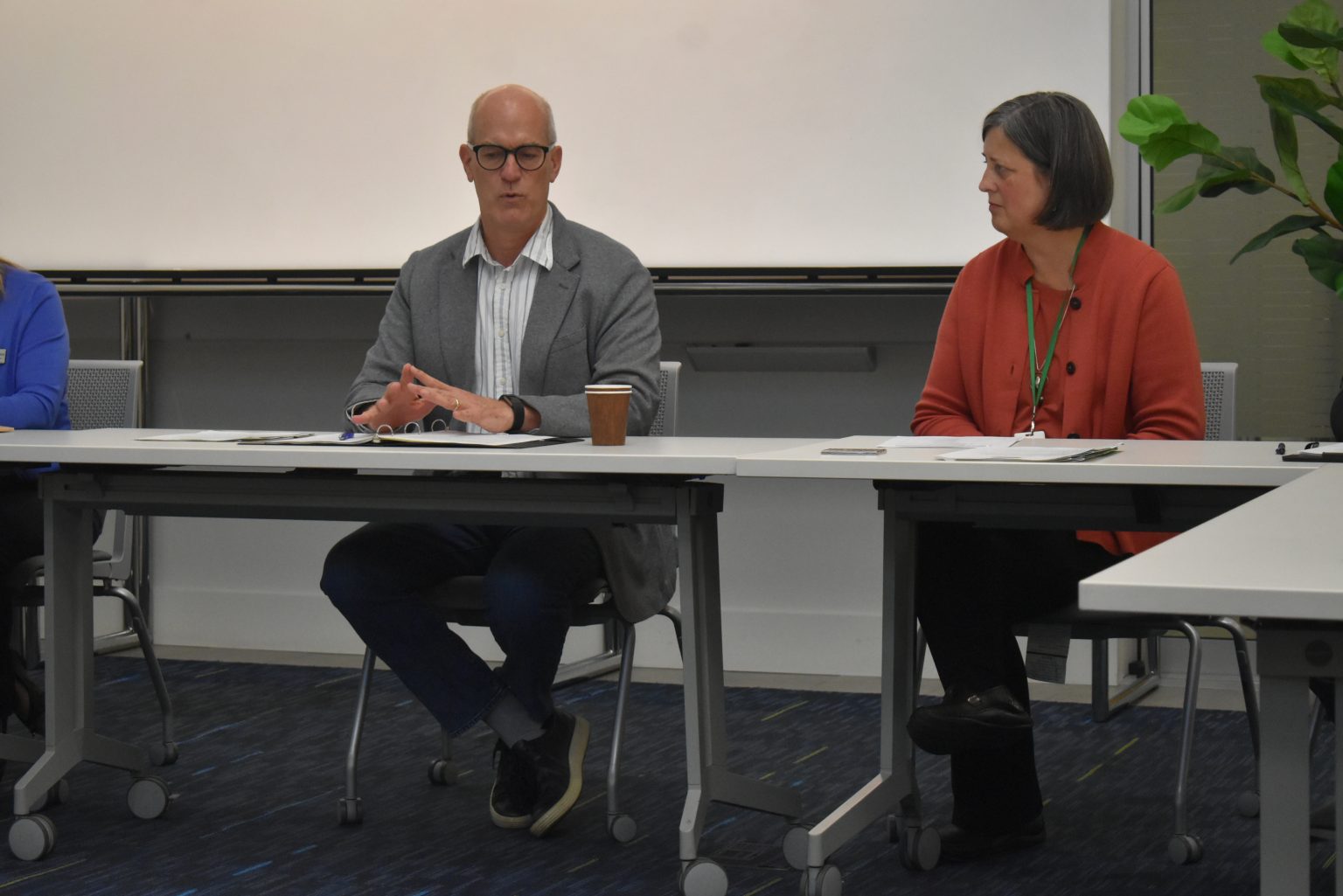 Larsen meets with Verdant Health Commission to discuss federal cuts to ...