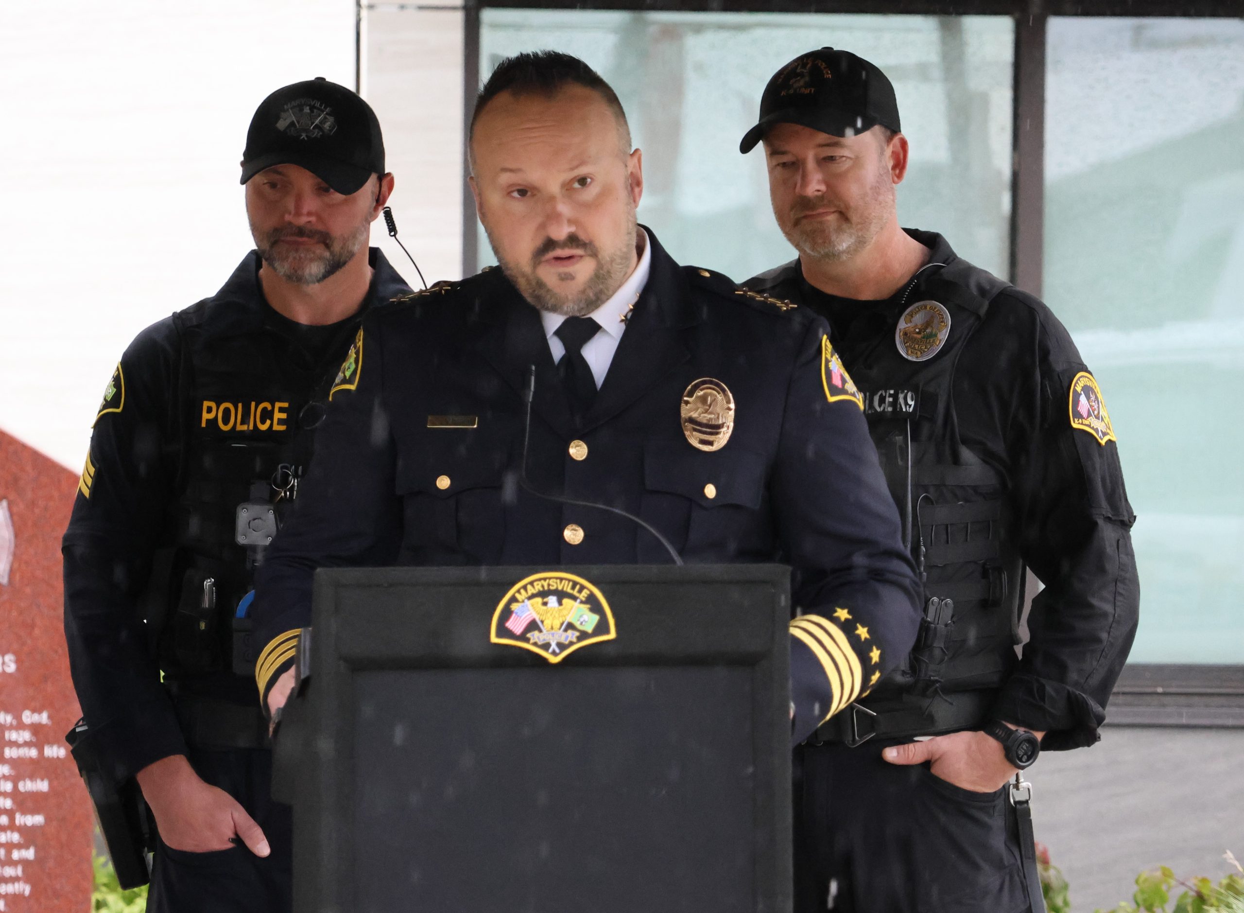 Marysville holds memorial for two fallen K9 units - Lynnwood Times