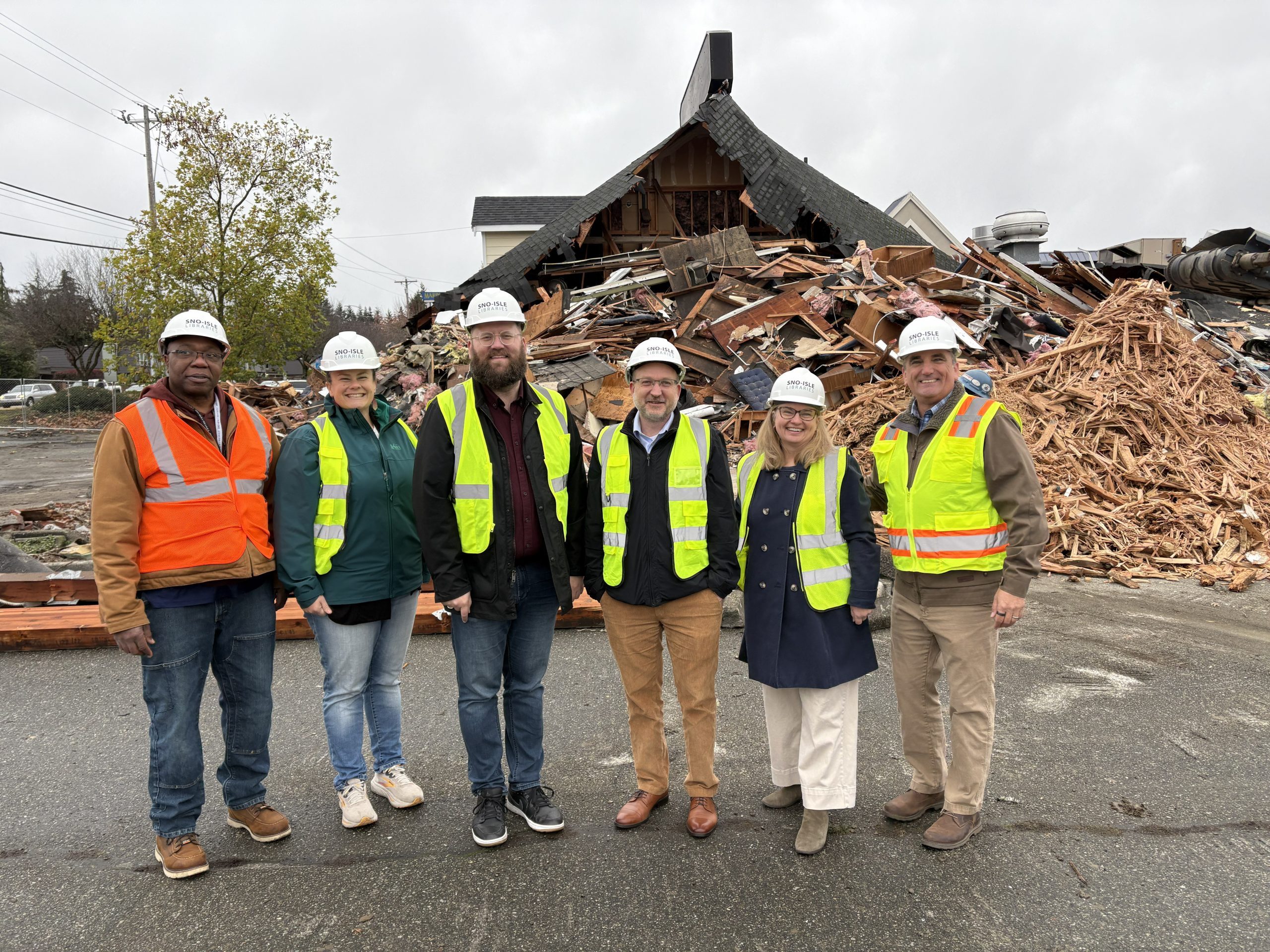 Senator Liias and Sno-Isle staff visit future site of new Mariner ...