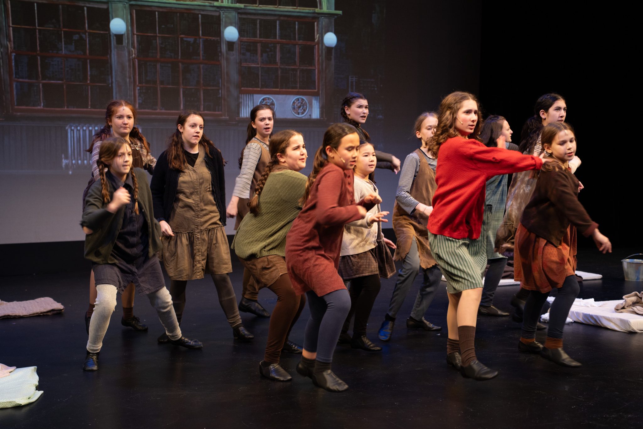 Annie opens at Edmonds College’s Black Box Theater, with more shows this weekend - Lynnwood Times