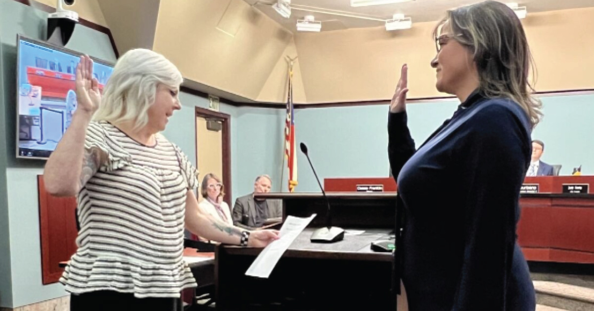 Cassie Franklin begins historic third term as Everett's first female ...