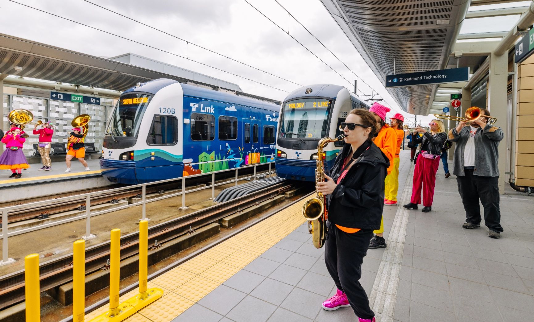 Crosslake Connection opens March 28 with Full 2 Line light rail across ...